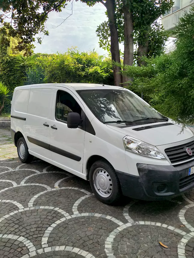 Scudo furgone Marca Fiat Anno 2015 Km 180000 - Napoli