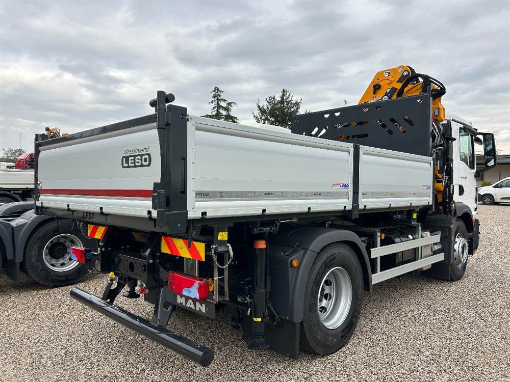 Man TGM 18.320 Grù Effer 175.2 / 4 S Jib 3 S Ribaltabile Anno 2023 - Verona