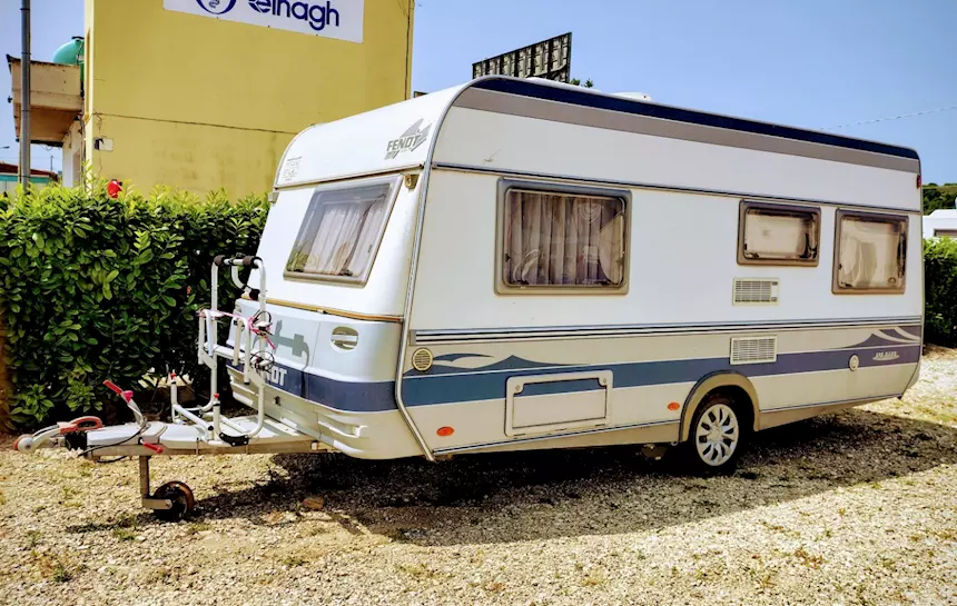 Caravan Marca Fendt Platin doppio matrimoniale camperizzata - Chieti
