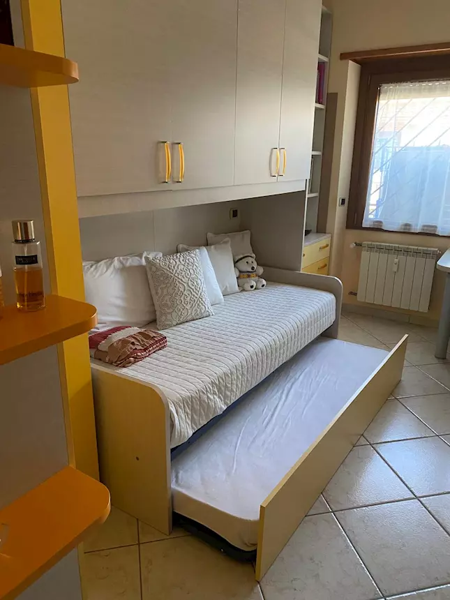 Camera ragazzi marca MEN, color frassino - Roma | AAAnnunci.it