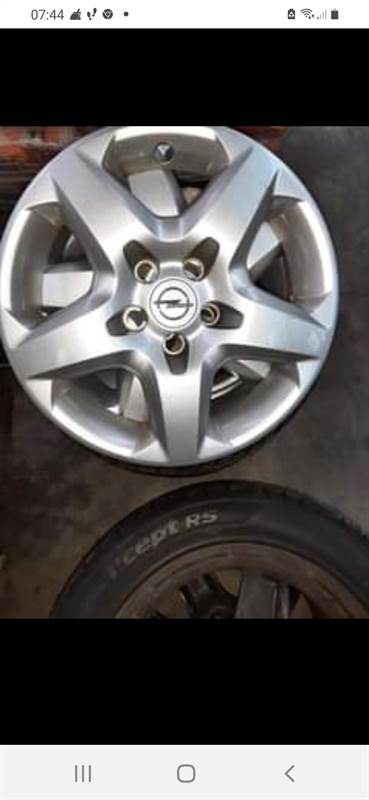 Pneumatici auto - Cerchi e Ruote Complete a Milano - Lombardia