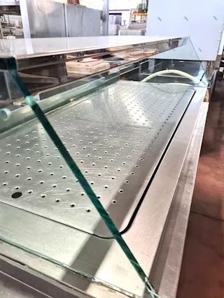 Vetrinetta freddo d'appoggio usata in provincia di Napoli