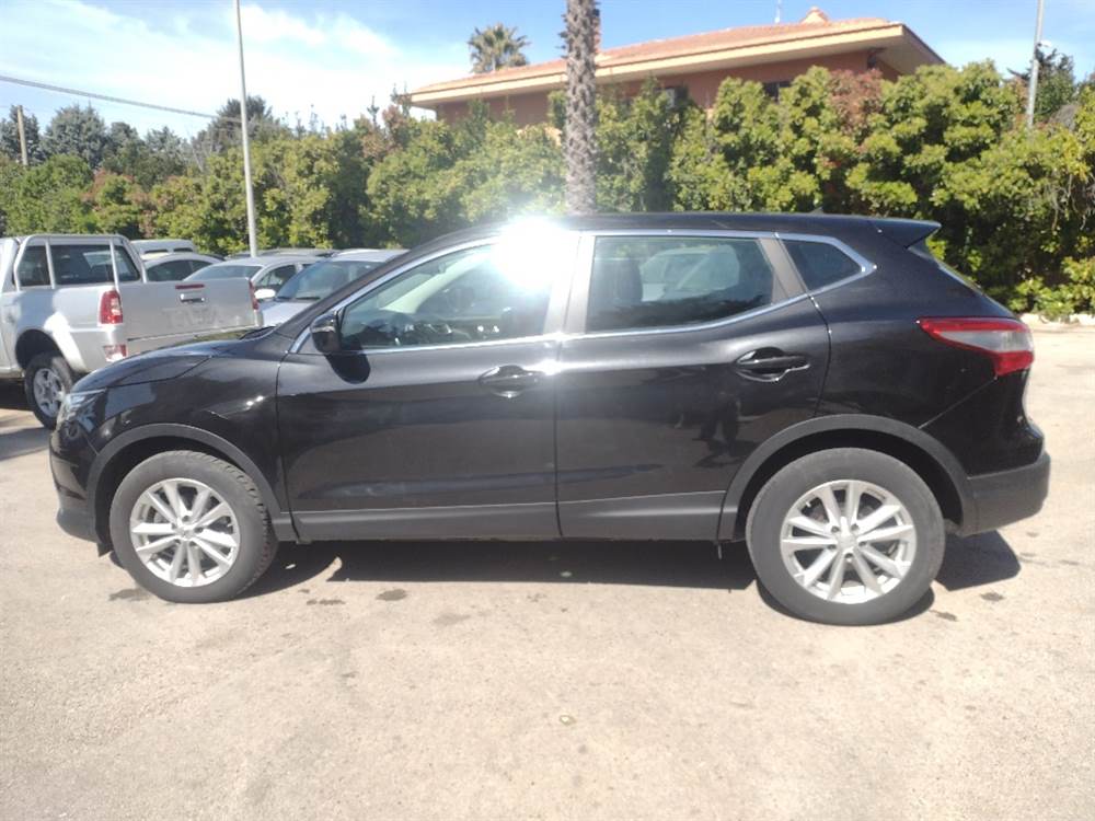 Nissan Qashqai 1.6dci cambio automatico Anno 2016 Fuoristrada/SUV - Ragusa