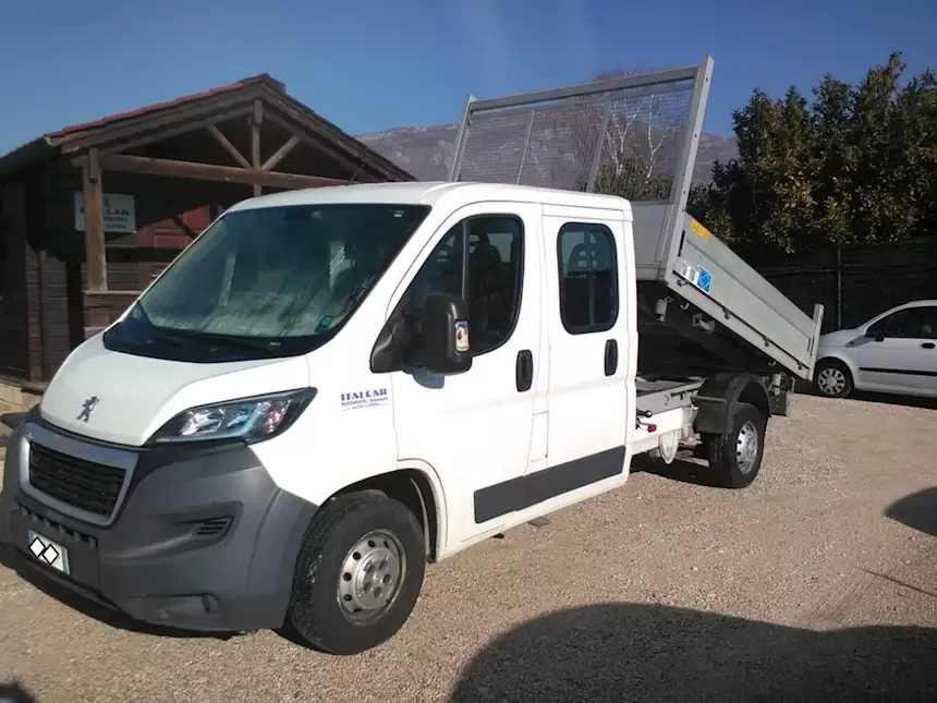 Boxer doppia cabina 7 posti ribaltabile Peugeot Anno 2017, in ottime ...