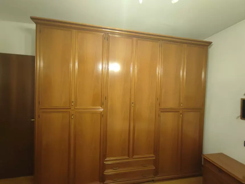 Camera da letto completa in noce - Armadi a Padova