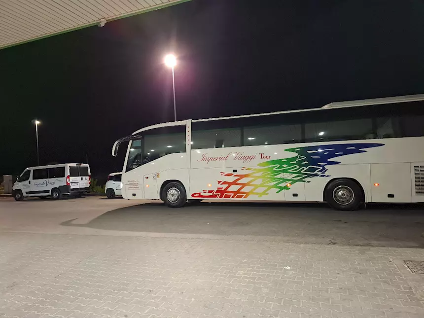 Century 2006 €3 USB motore nuovo Scania Km 154000 - Brindisi