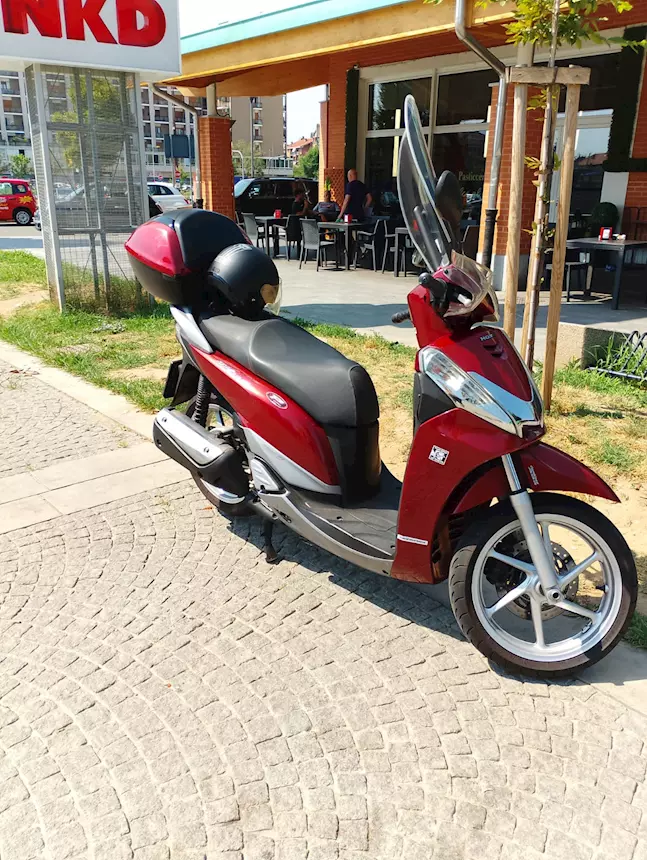 Honda SH 300 anno 2014 - Scooter - in vendita a Torino