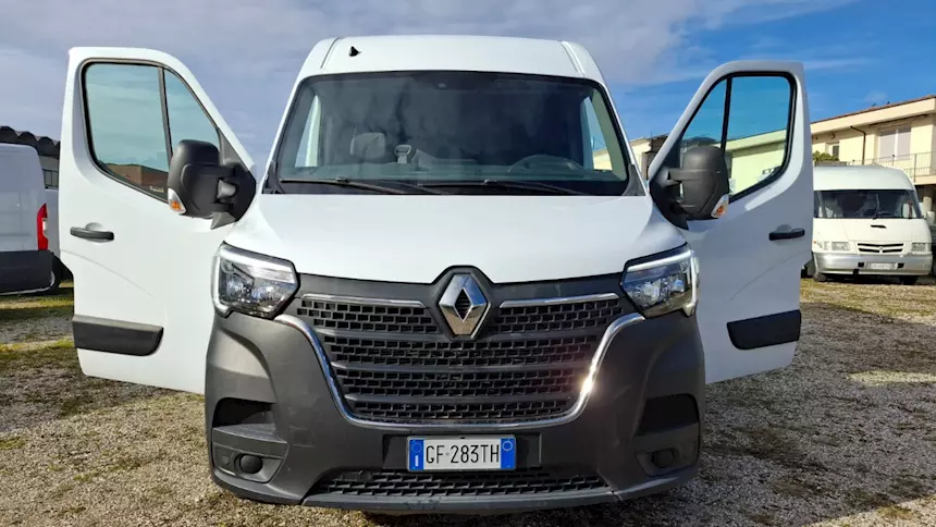 Renault Master - anno 2021 - furgone passo lungo Km 0 Euro 6, tetto ...