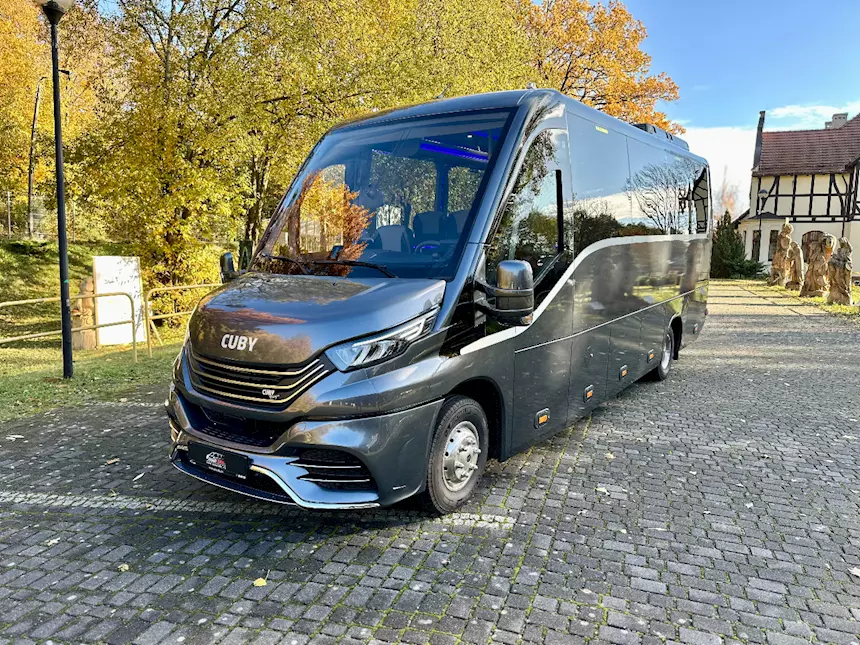 Iveco Cuby C70 Tourist Line da 27+1+1 posti Euro 6 - Como