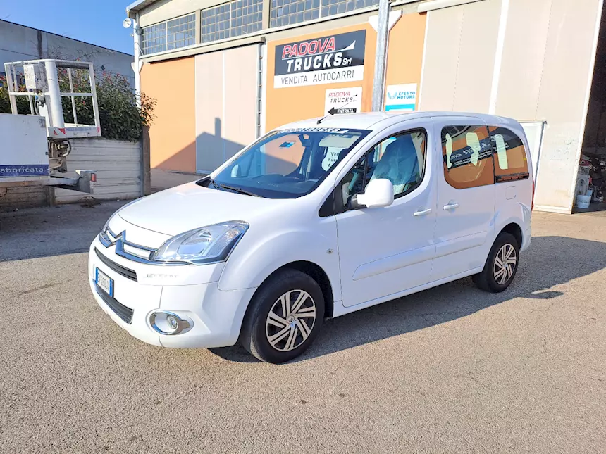 Citroen Berlingo 5 Posti Fiat Doblò Scudo Peugeot Partner Anno 2014 ...