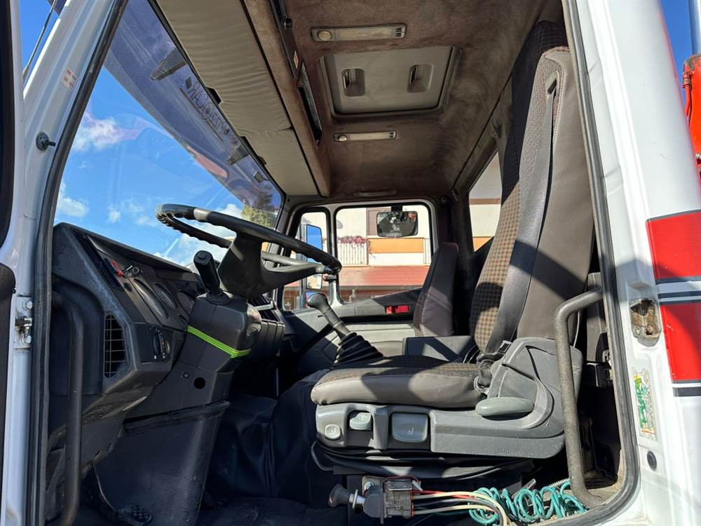 Mercedes 18.26 Ribaltabile e gru Fassi F80 Anno 1991 Km 150000 ...