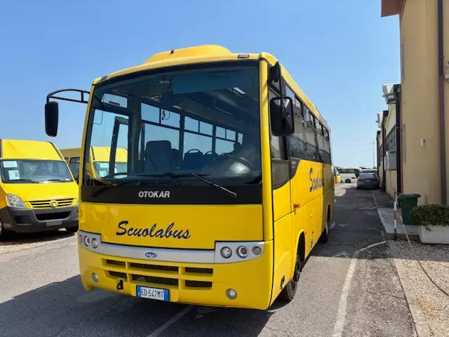 Otokar F160 SB, unico proprietario - Scuolabus a Verona