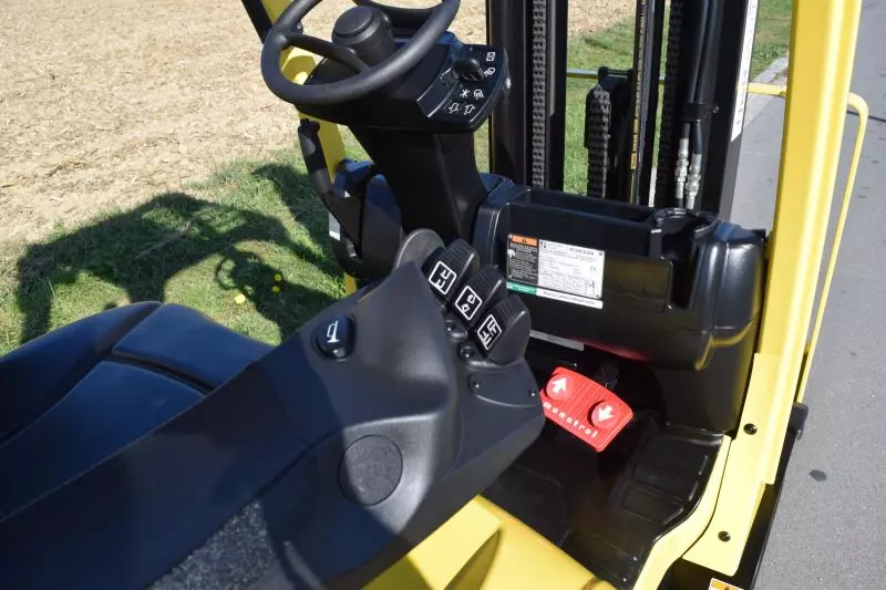 Muletto diesel Hyster H2.0FTS - in vendita a Bergamo