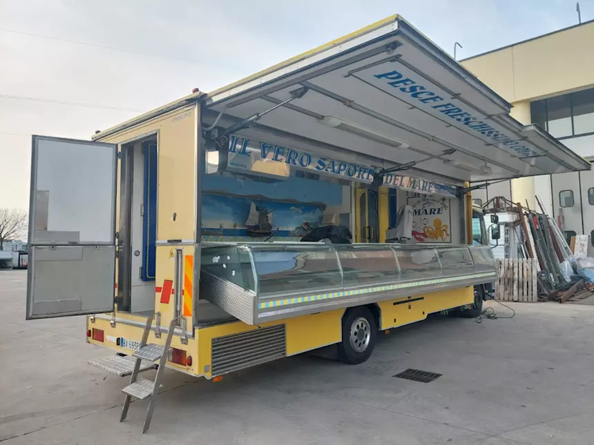 IVECO 110 E 18 ALLESTIMENTO PESCHERIA PATENTE C - Vicenza