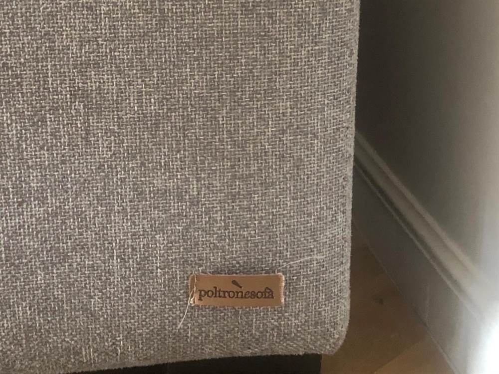 Divano Poltrone e Sofà modello Frigento, prezzo trattabile - Napoli
