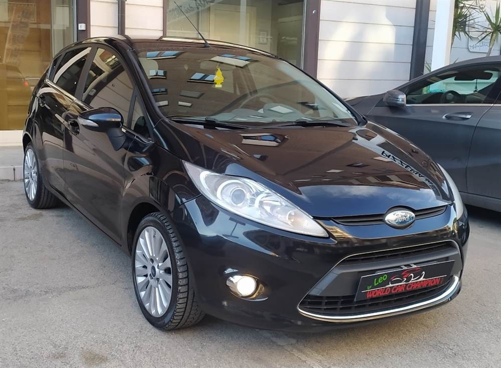 Ford Fiesta versione Titanium Anno 2009 Km 138060 Utilitaria, unico ...