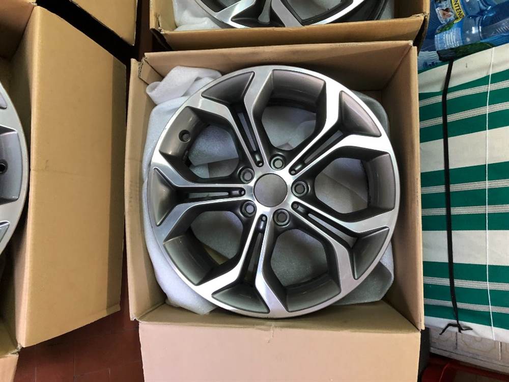 N. 4 cerchi In Lega 8J X 18 per BMW X3/X4 (usati pochissimo), mod ...