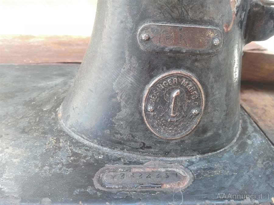 Macchina da cucire singer anni50, in legno - Mobili Antichi a Palermo