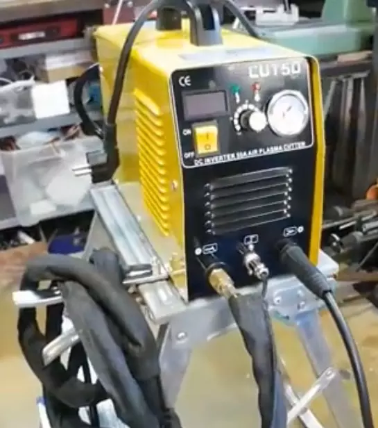 TAGLIO PLASMA, marca CUT, prezzo trattabile - Macchine Lavorazione ...