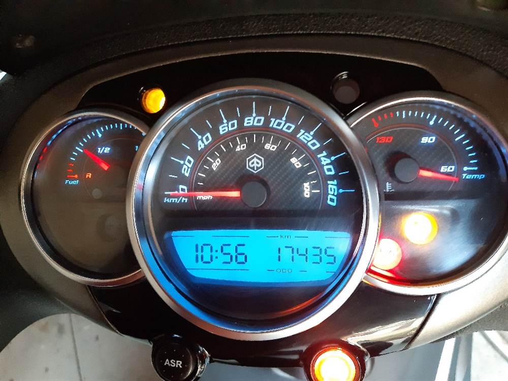 Beverly Sport Touring 350 i.e. ABS-ASR Piaggio, unico proprietario - Torino