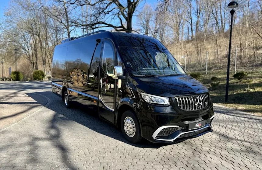 Sprinter AMG Cuby 519cdi Business Class 19+1+1 posti Mercedes Anno 2024 ...