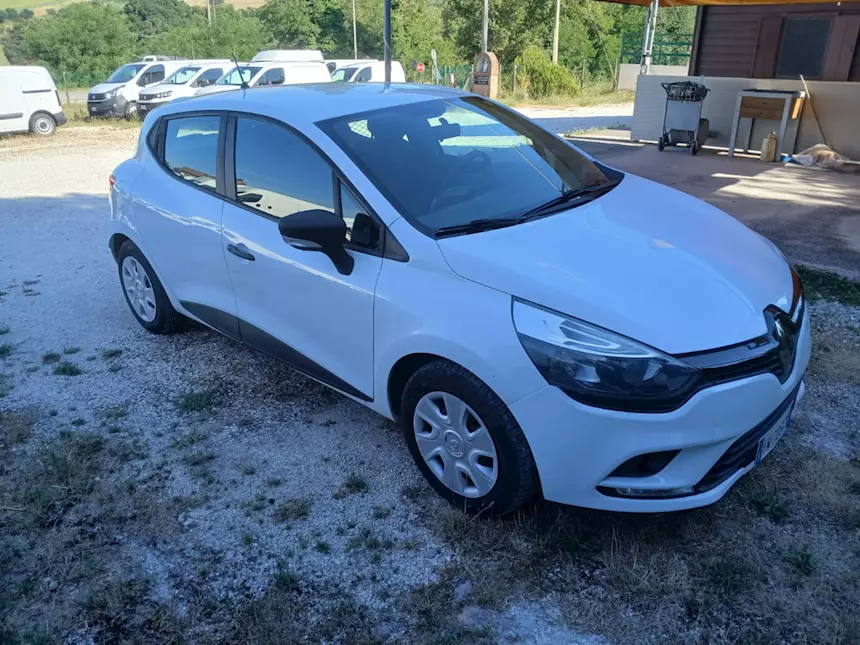 RENAULT CLIO VAN - AUTOCARRO 2 POSTI Anno 2019 Km 118000, full optional ...