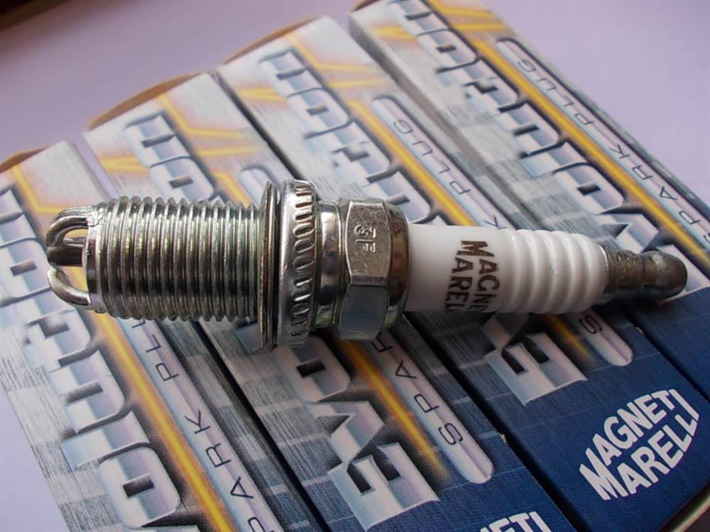 N°4 Candele Fiat Uno Turbo i.e.-Punto GT Turbo - Cremona