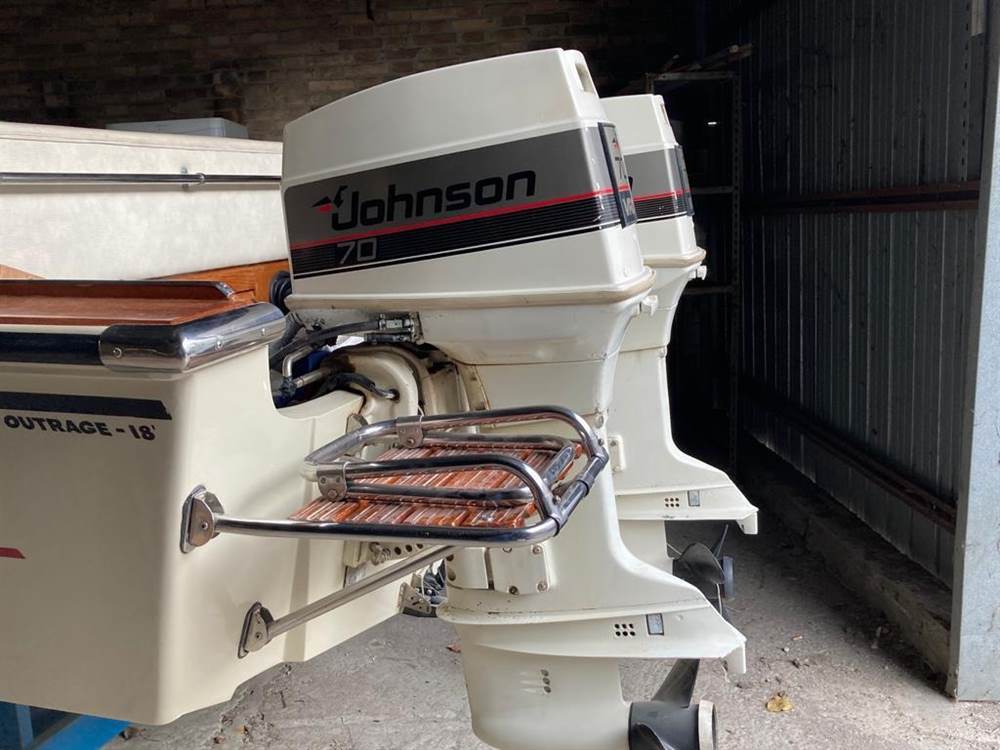 Motori 70 CV Johnson VRO, in ottime condizioni - Venezia