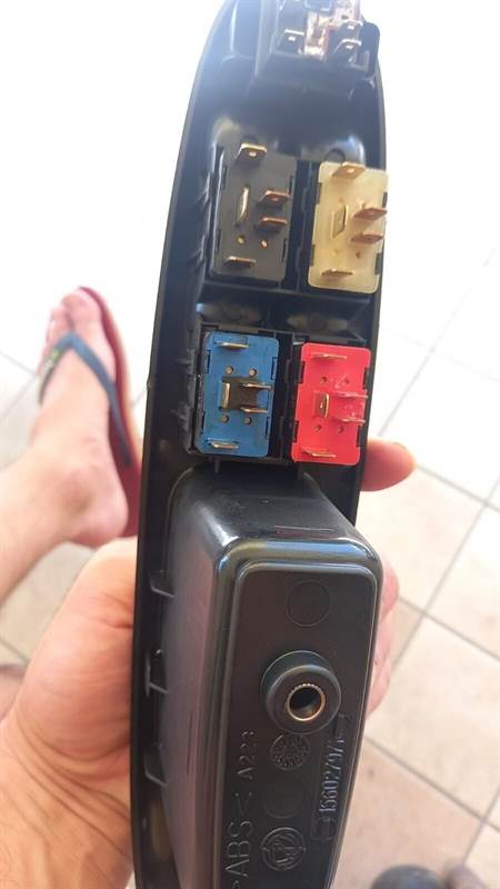 Pulsantiera Lato Guida Alfa Romeo 156, colore NERO - Pordenone