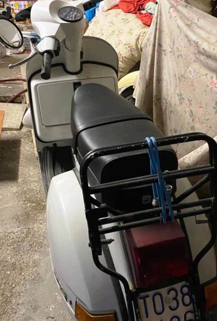 Vespa Piaggio Mod. PX 200, colore bianco, ottime condizioni - Torino
