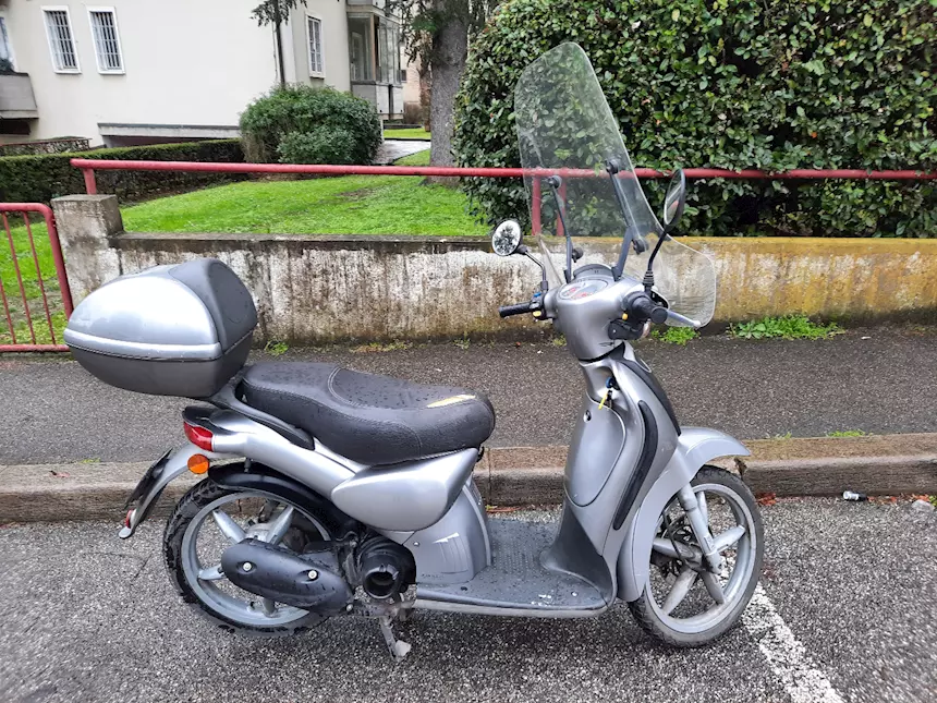 Motorino 50 - Scooter 50cc in vendita - AAAnnunci