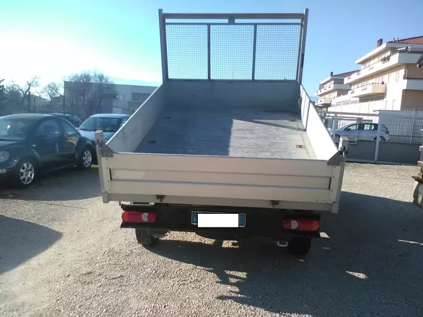 Boxer doppia cabina 7 posti ribaltabile Peugeot Anno 2017, in ottime ...