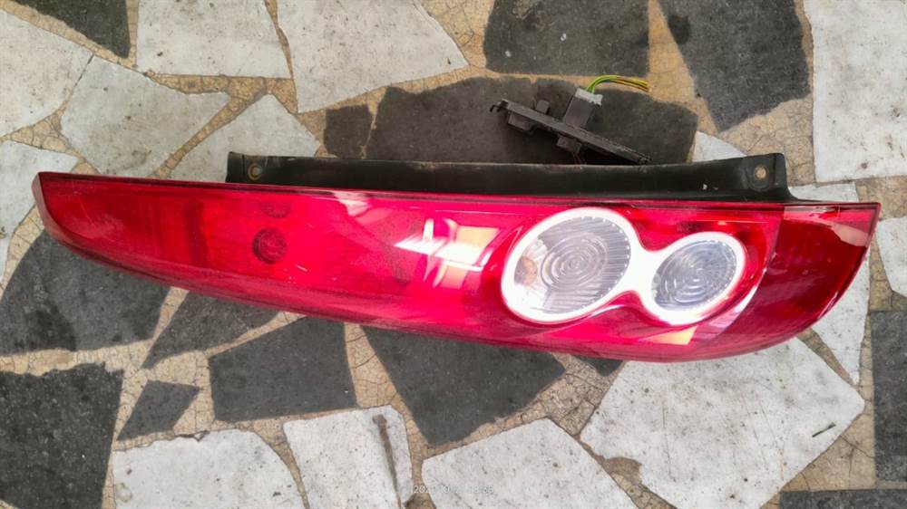 Fari posteriori Ford FIESTA 5 porte MK5, modello 2005 - Napoli