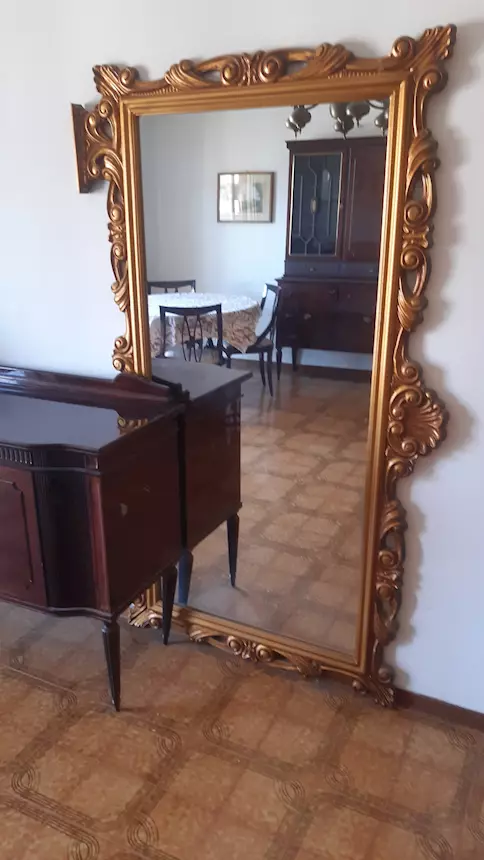 Specchi antichi di vario genere, in legno massello - Palermo